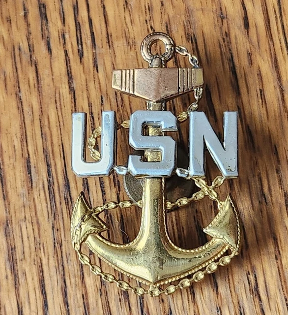 WW2 USN US Navy Chief Petty Officer CPO Cap Hat Device Pin Badge ...