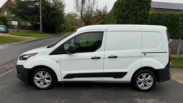 2017 FORD TRANSIT CONNECT 200 1.5 TDCi RUNS/DRIVES GREAT LONG MOT JUST SERVICED! £5,790.00 ...