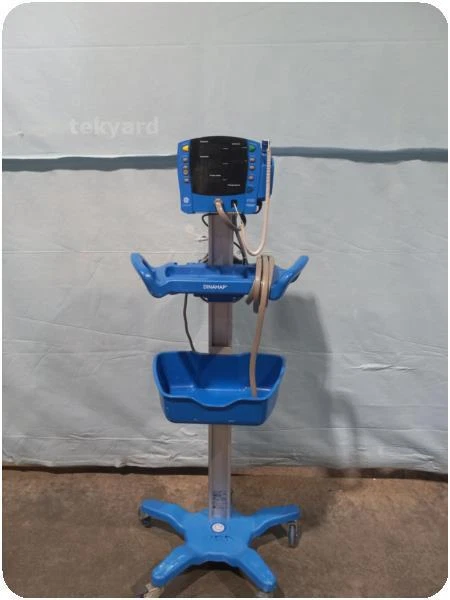 PATIENT MONITOR GE Carescape Dinamap ProCare V100 Without Battery EUR ...