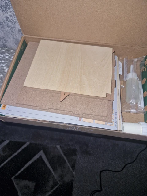 DIY MINI HOUSE Kit- A Splendid Family. New In Box with Instructions £12 ...