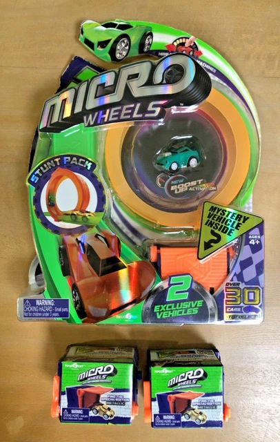 MICRO WHEELS MINI Motorized Racing Car Stunt Set & 2X Micro Wheels ...