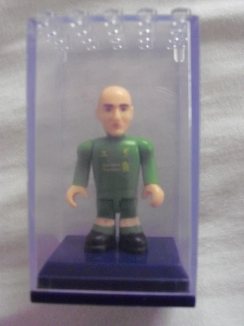 CHARACTER BUILDING SERIES 1 mini lego figure Liverpool Pepe Reina ...