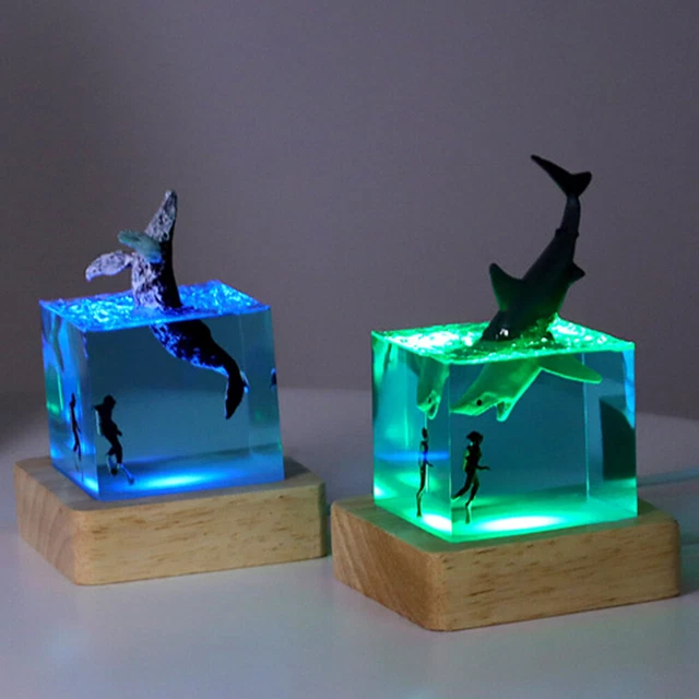 LUMINOUS WHALE CRAFT with Light Whale Diver Night Light Cube 5cm Home ...