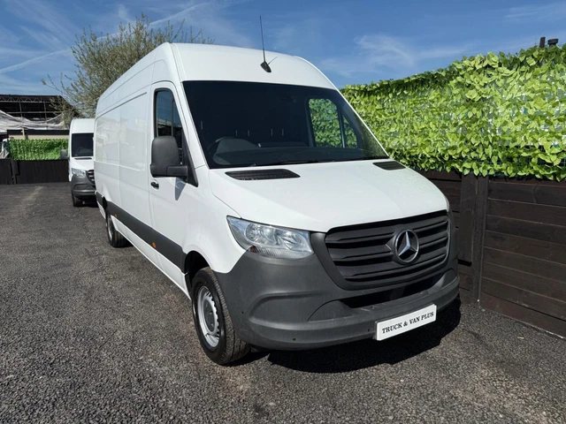 2021 MERCEDES-BENZ SPRINTER 2.0 315 CDI Progressive RWD L3 H2 Euro 6 (s ...