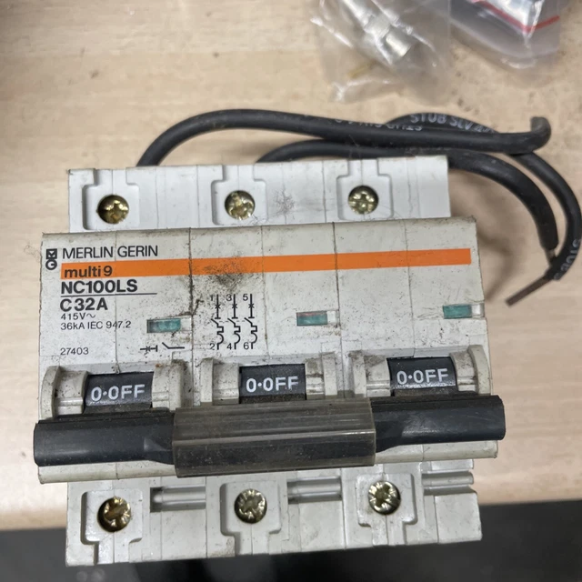 MERLIN GERIN 27403 NC100LS Multi-9 Circuit Breaker MCB C32a 415VAC 36kA 32 3P £39.00 - PicClick UK