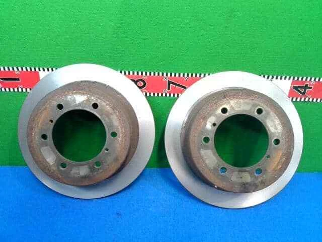 MITSUBISHI PAJERO 1994 E-V45W Rotore disco posteriore MB618797 [Usato ...