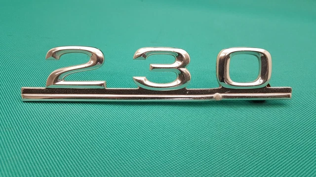 ORIGINAL MERCEDES W114 W115 /8 Emblem Typenschild Schriftzug 230 ...