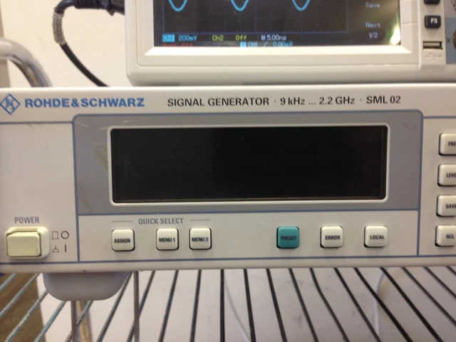 ROHDE & SCHWARZ SML 03 SML03 Signalgenerator 9 kHz bis 2,2 GHz EUR 1.847,06 - PicClick DE