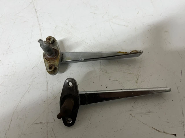 TRIUMPH SPITFIRE MK4 1500 Soft Top Hood Handles Chrome Catches £35.00 ...