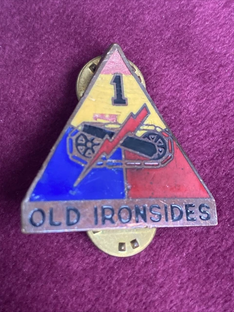 VINTAGE US ARMY 1st Armored Division Old Ironsides Gilt & Enamel ...