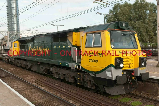 UK RAILWAY PHOTOGRAPH Of Class 70 70009. Rm70-10 £1.70 - PicClick UK