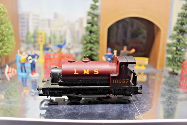 TRAIN STUFF HO Hornby Train LMS 16037 with hook £20.47 - PicClick UK