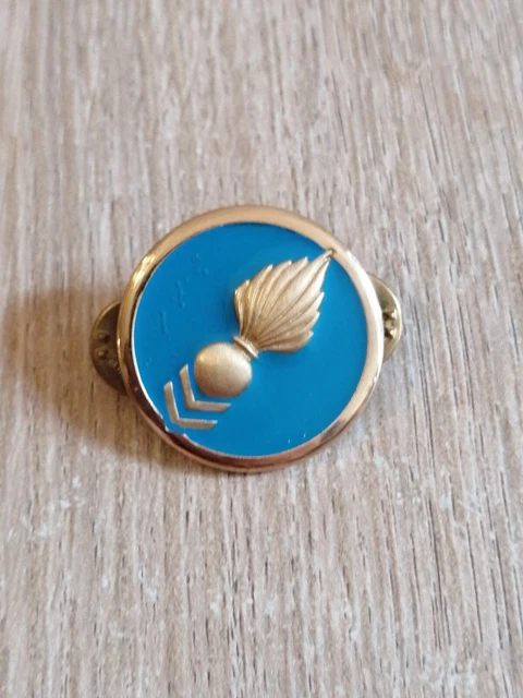 INSIGNE MILITAIRE PIN'S commissariat armée de terre grenade grade ...