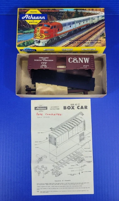 VINTAGE ATHEARN HO Scale 40' CHICAGO & NORTH WESTERN Box Model Train ...