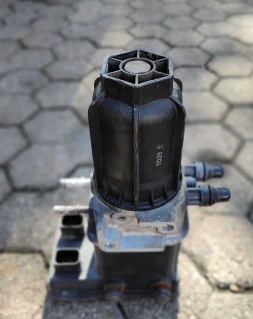 ADBLUE PUMP MODULE Mercedes-Benz Actros A0001405978 CES 13152151 ...