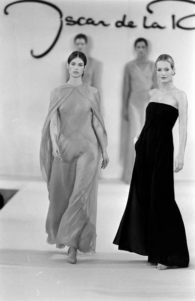 MEGHAN DOUGLAS KAREN Mulder in a Oscar de la Renta fashion show 1993 ...