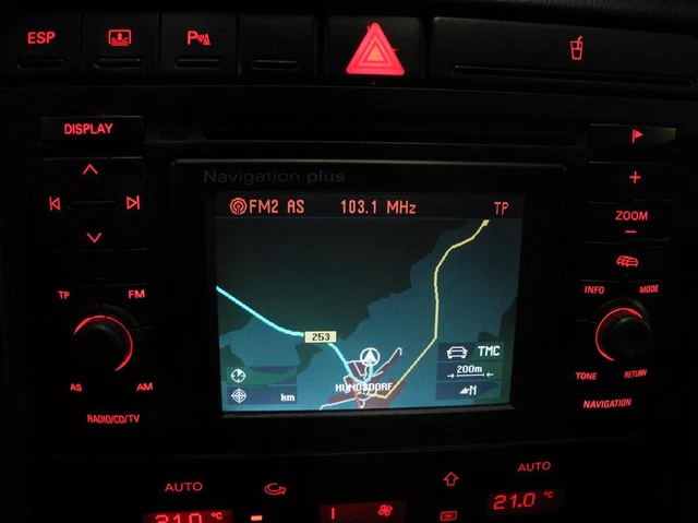 AUDI A4/S4 8E B6 Navigation Plus NAVI 8E0035192B/BX Navi mit Code EUR ...