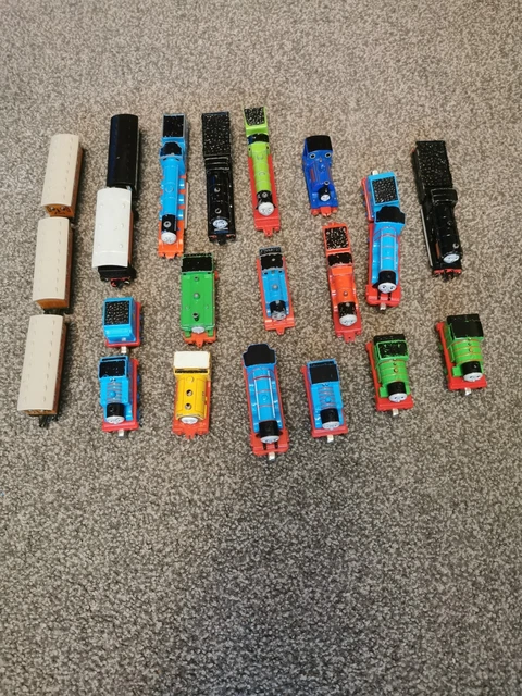 THOMAS THE TANK Engine & Friends Figures Bundle £21.52 - PicClick UK