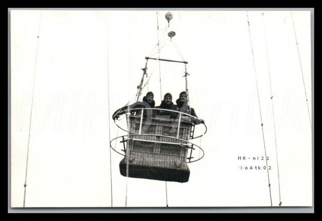 PHOTO, WWII, LUFTWAFFE, pilots before first parachute jump from balloon ...
