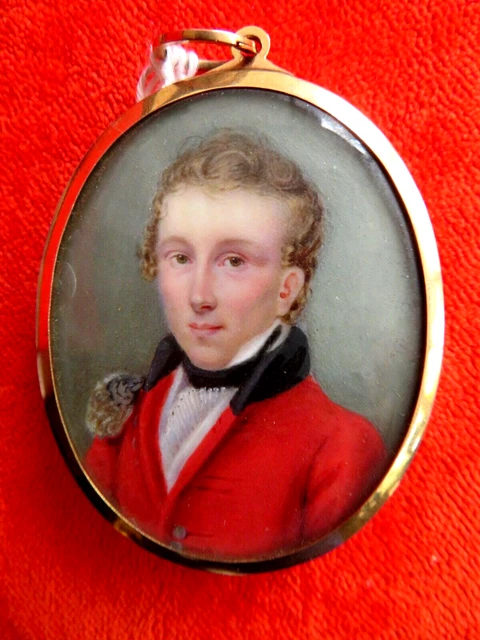 ANTIQUE 19THC PORTRAIT Miniature Of A Red Coated Army Officer In ...