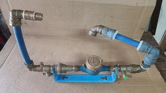 WASSERZÄHLER ANSCHLUSSBÜGEL VERZINKT 3/4" x 3/4" DN20 QN 2,5 22502070001. EUR 20,00 - PicClick DE