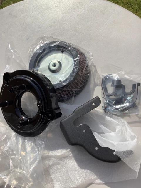 HARLEY DAVIDSON MILWAUKEE Eight Screamin Eagle High-Flow Air Cleaner ...