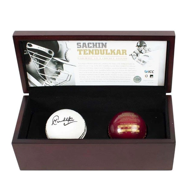 SACHIN TENDULKAR SIGNED Cricket Ball In "Farewell To A Cricket Legend ...
