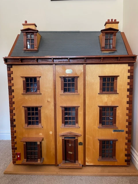 ELEGANT KENDREW GEORGIAN DOLLS HOUSE "Church House" NICE QUALITY £156. ...