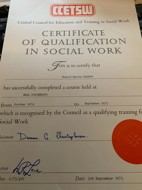 UNIVERSITY OF HULL Official Certificate of Qualification in Social Work ...