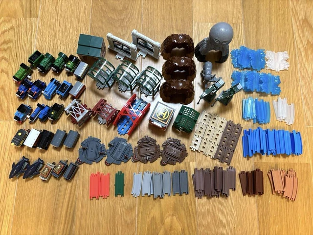 THOMAS & FRIENDS Capsule Plarail Lot with Tracks & Bonus Curved Rails ...
