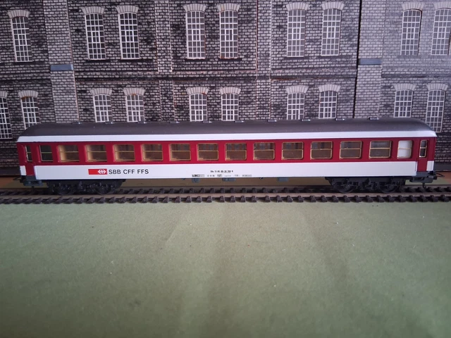 LIMA 309175 SWISS SBB CFF Coach Purple/White £9.73 - PicClick UK