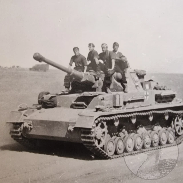 FOTO 2WK WEHRMACHT Panzerkampfwagen 4 Pz.Kpfw. IV Panzer Tank Soldaten ...