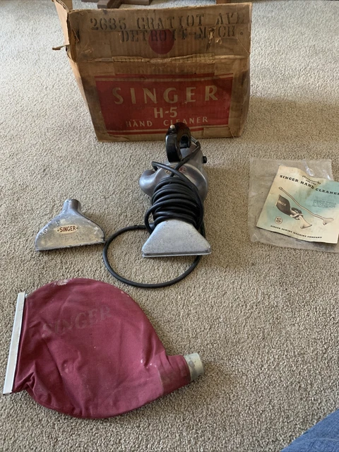 RARE VINTAGE SINGER Handheld Vacuum Cleaner Model H-5 USA original box ...