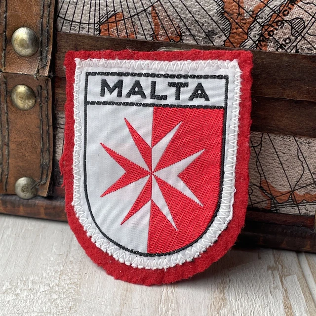 VINTAGE PATCH MALTA Maltese Cross Souvenir Woven Sew On Cloth Badge ...