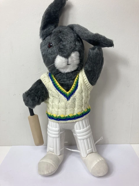 Bunbury Tails David English Rabbit Soft Toy Cricket Themed 1004 £7 99