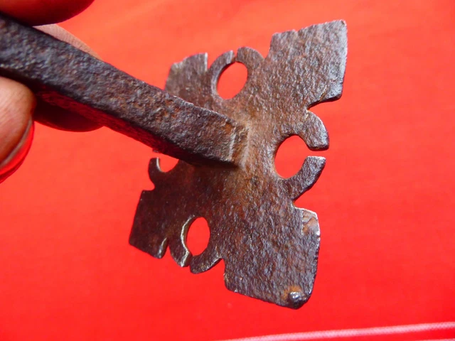 ANCIEN CLOU EN fer forgé Haute époque EUR 46,00 - PicClick FR