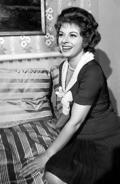 ACTRESS SANDRA MILO in Paris in 1963 Historic Old Photo 1 $9.00 - PicClick AU