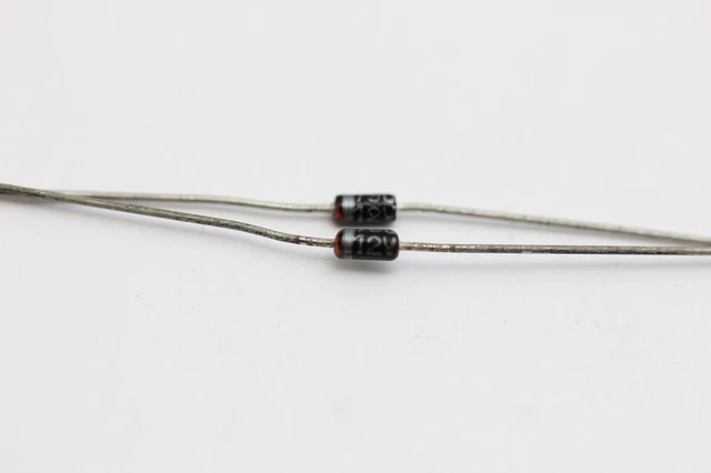 BZX79C 12 V DIODO ZENER NOS (nuovo vecchio magazzino) 5 pezzi. CA49U500 ...