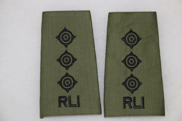 COPY RHODESIAN RHODESIA Light Infantry Army Captain Rank Epaulettes ...