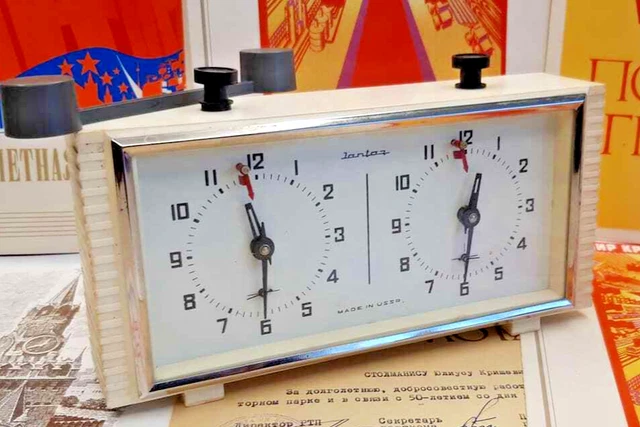 CHESS MECHANICAL CLOCK Vintage soviet russian USSR Timer Jantar £77.82 ...