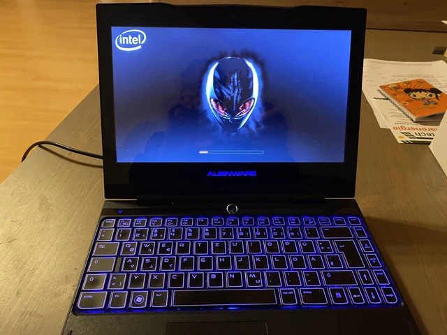 ALIENWARE M11X R2 seltener Gaming Laptop Notebook Rarität OVP und ...