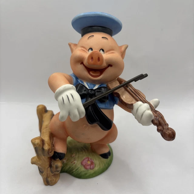 WALT DISNEY CLASSICS Collection WDCC Three Little Pigs Fiddler Pig Hey ...