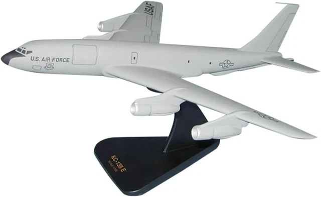 USAF BOEING KC-135E Stratotanker Desk Top Display Jet Model 1/100 SC ...