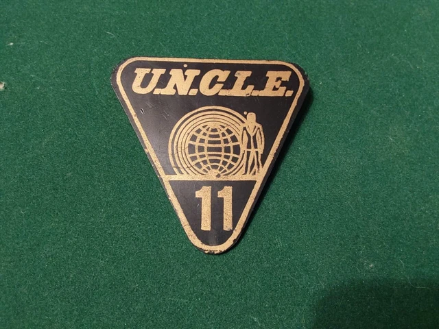VINTAGE MAN FROM Uncle Badge number 11 £17.00 - PicClick UK