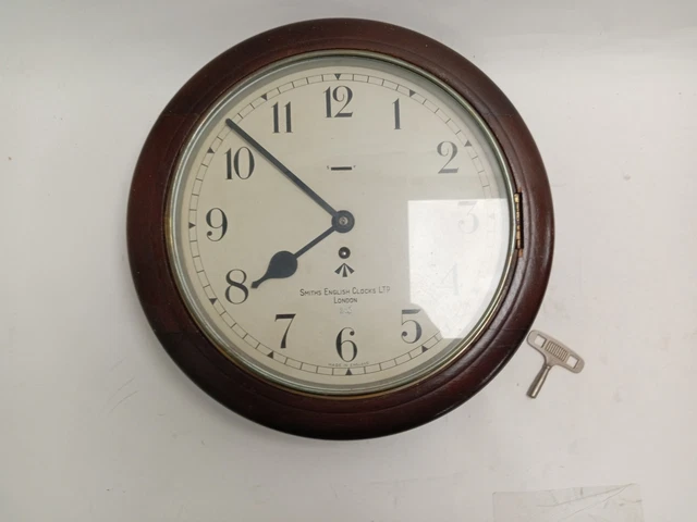 VINTAGE SMITHS ENGLISH Wall Clock with Key - Made in England 16" Spares ...