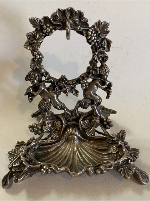 ANCIEN PORTE MONTRE à gousset en bronze argenté aux faunes et raisins ...