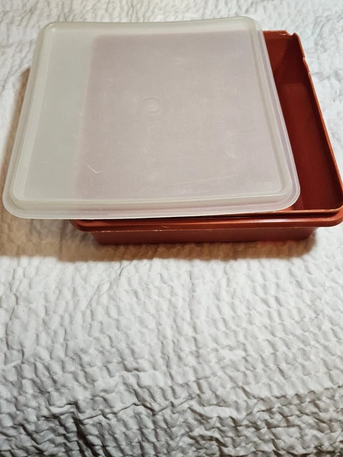 VINTAGE TUPPERWARE SQUARE Storage Container #514-20 Paprika w/Sheer Lid ...