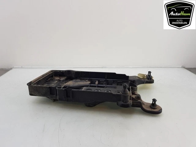 BOITIER DE BATTERIE BATTERY BOX Volkswagen Polo VI (AW1) 2019 2Q0915331 ...