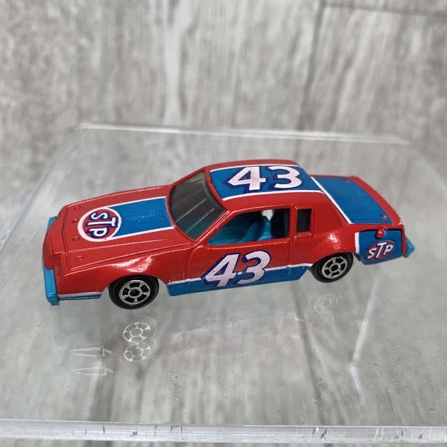 VINTAGE DIECAST ERTL STP NASCAR Stock Car Racer Race Toy Richard Petty ...