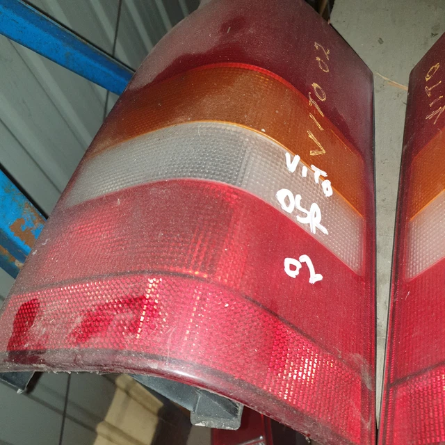 MERCEDES VITO MK1 W638 1996-2002 Off Right Driver Side Rear Light £35. ...